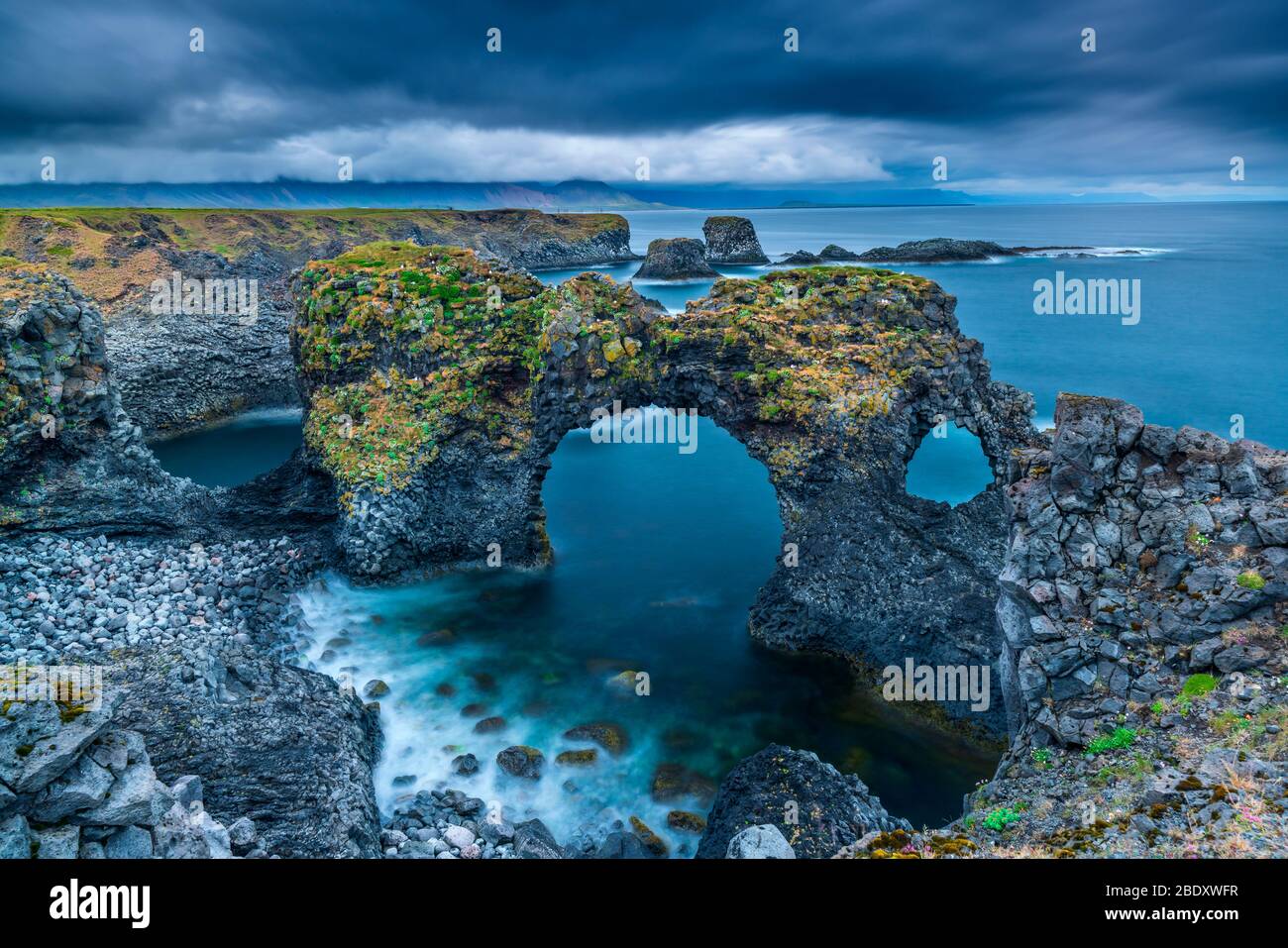 Gatklettur arnarstapi in iceland hi-res stock photography and images ...