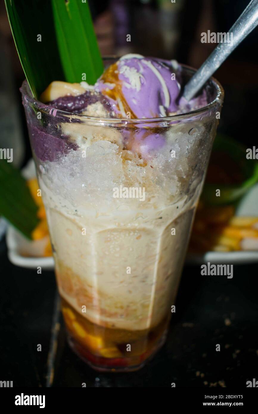 Halo halo philippines hi-res stock photography and images - Alamy