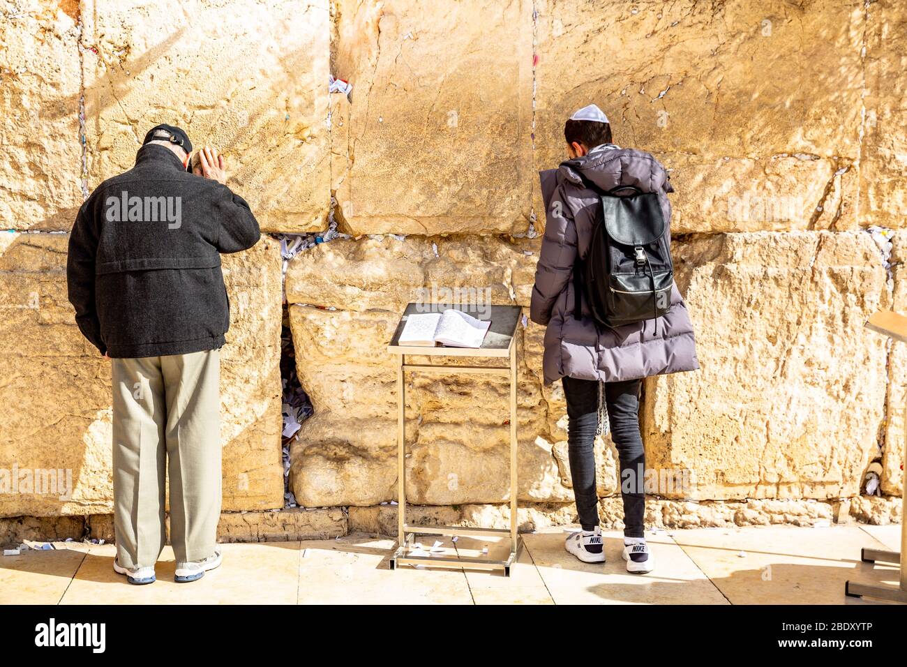 Jewish Orthodox man praying at the Western Wall, Jerusalem Israel Stock ...