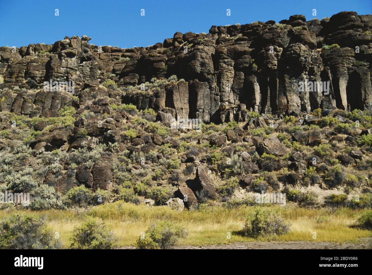 Basaltic columns hi-res stock photography and images - Alamy