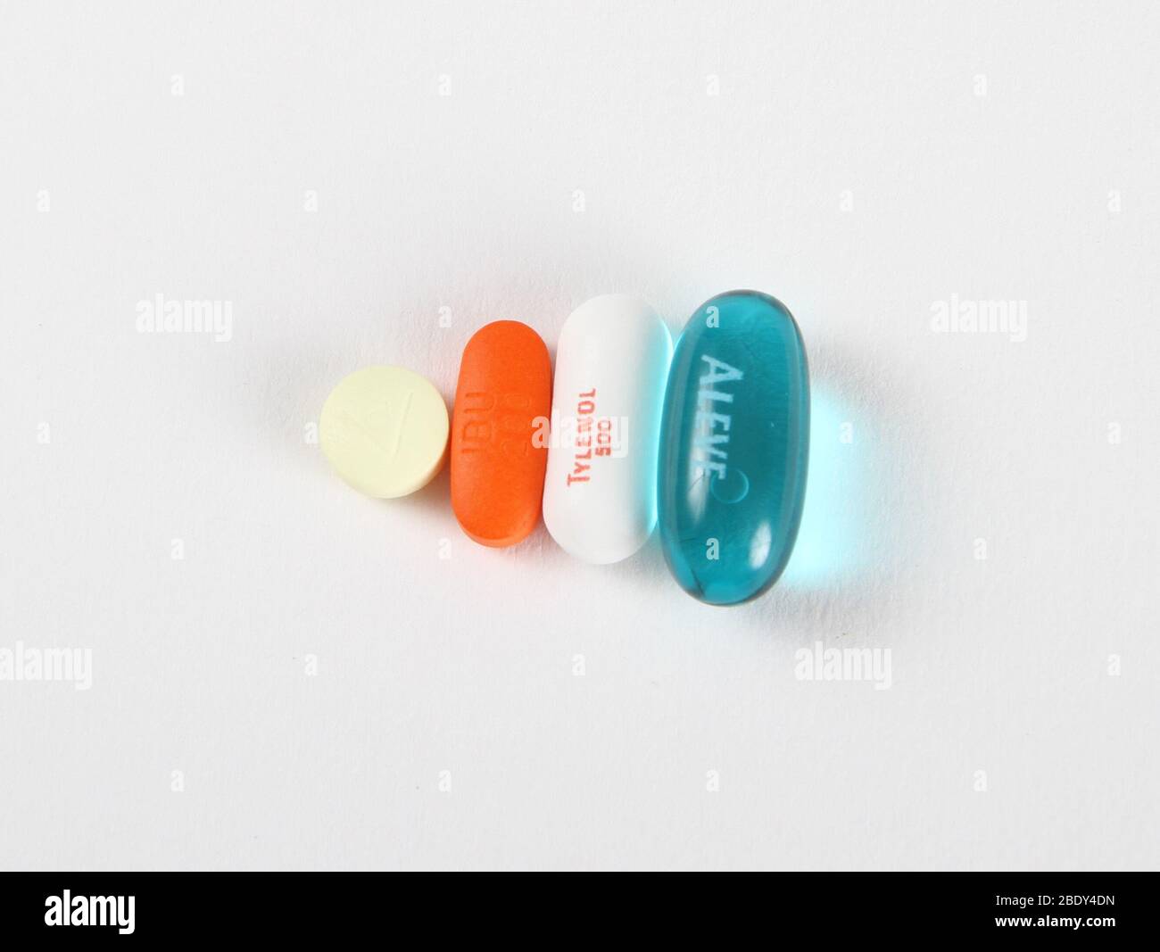 Advil and aleve hi-res stock photography and images - Alamy