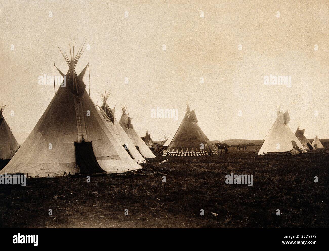 Tipi hi-res stock photography and images - Alamy