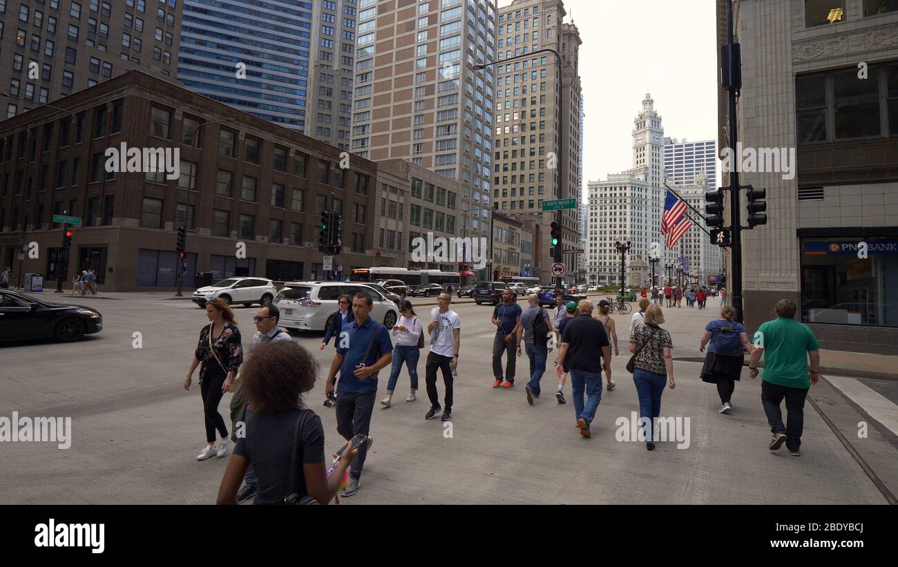 Typical street view in Chicago downtown - CHICAGO. UNITED STATES - JUNE ...