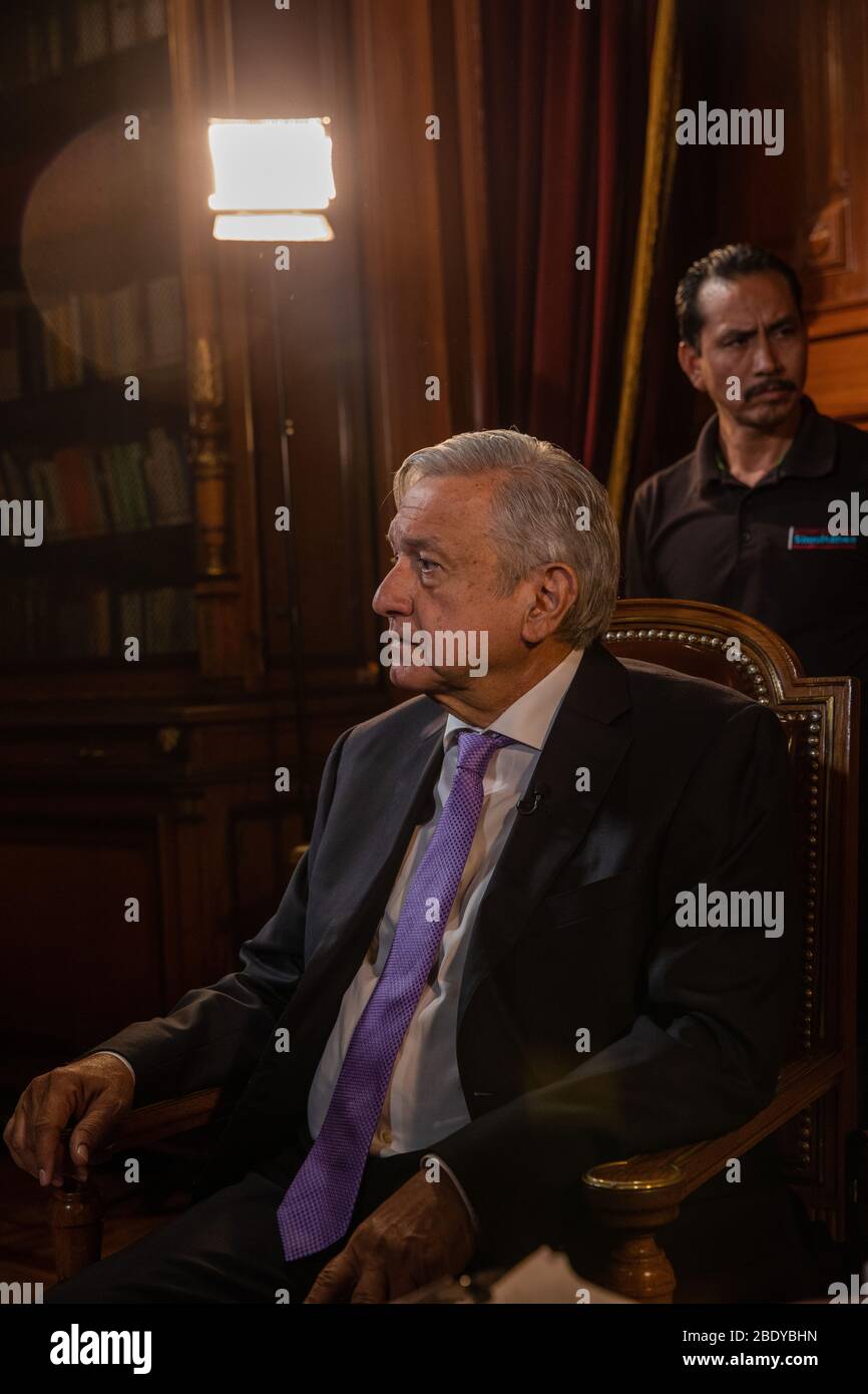 Amlo portrait hi-res stock photography and images - Alamy