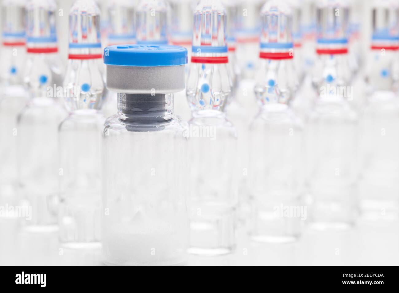 Vaccination ampoules hi-res stock photography and images - Alamy