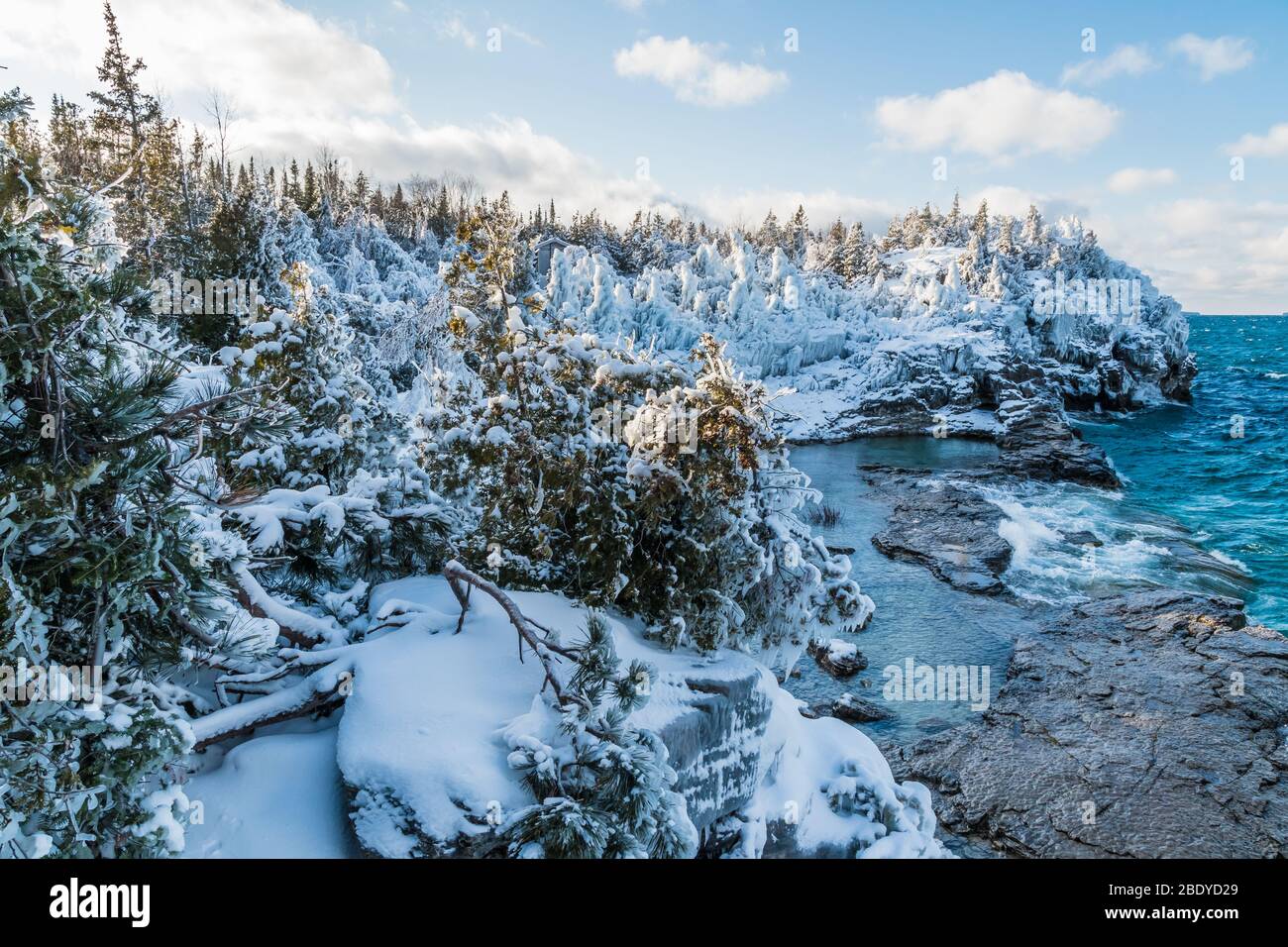 Bruce Peninsula National Park The Grotto & Indian Head Cove Fathon Five ...