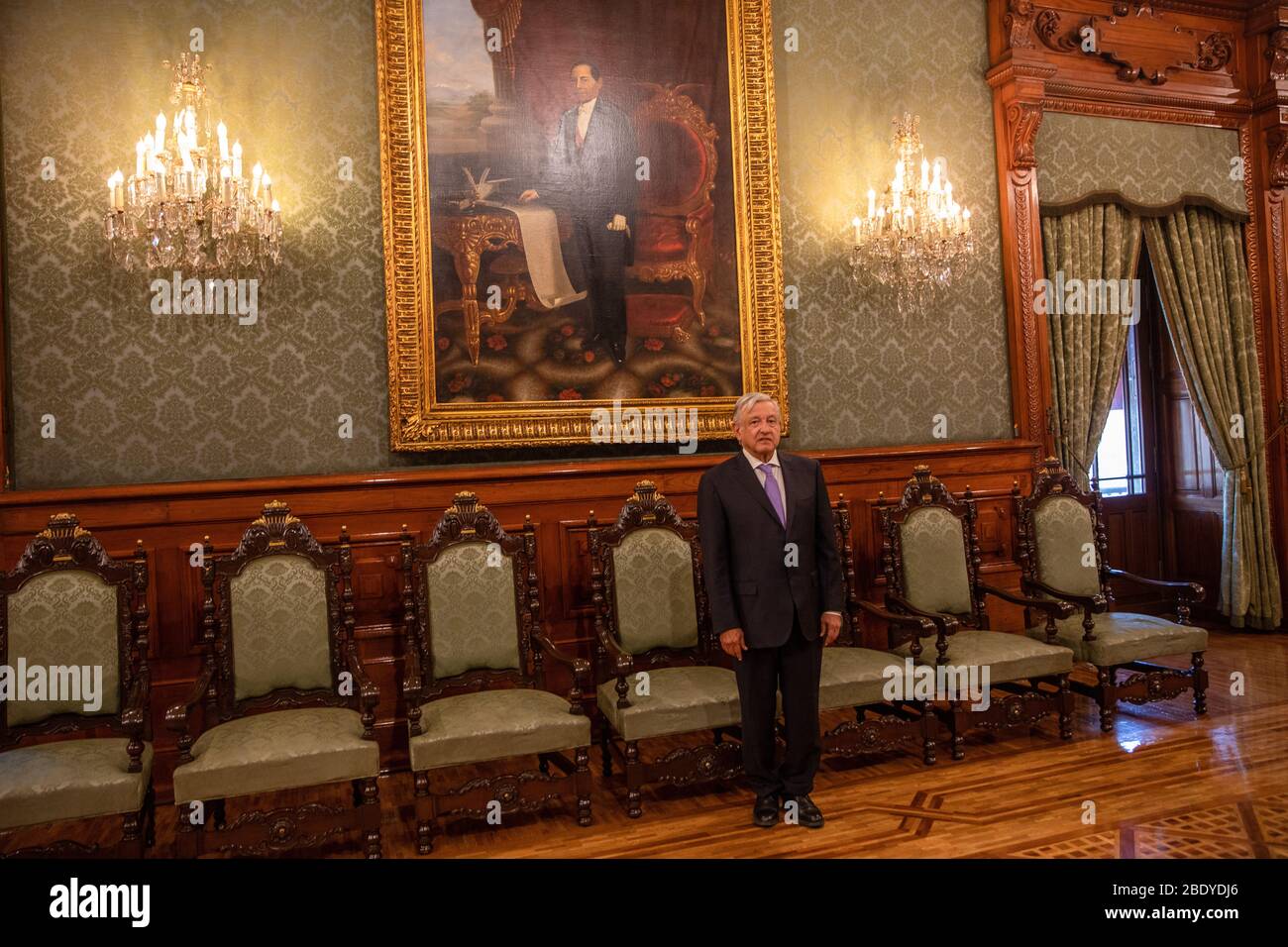 Amlo portrait hi-res stock photography and images - Alamy