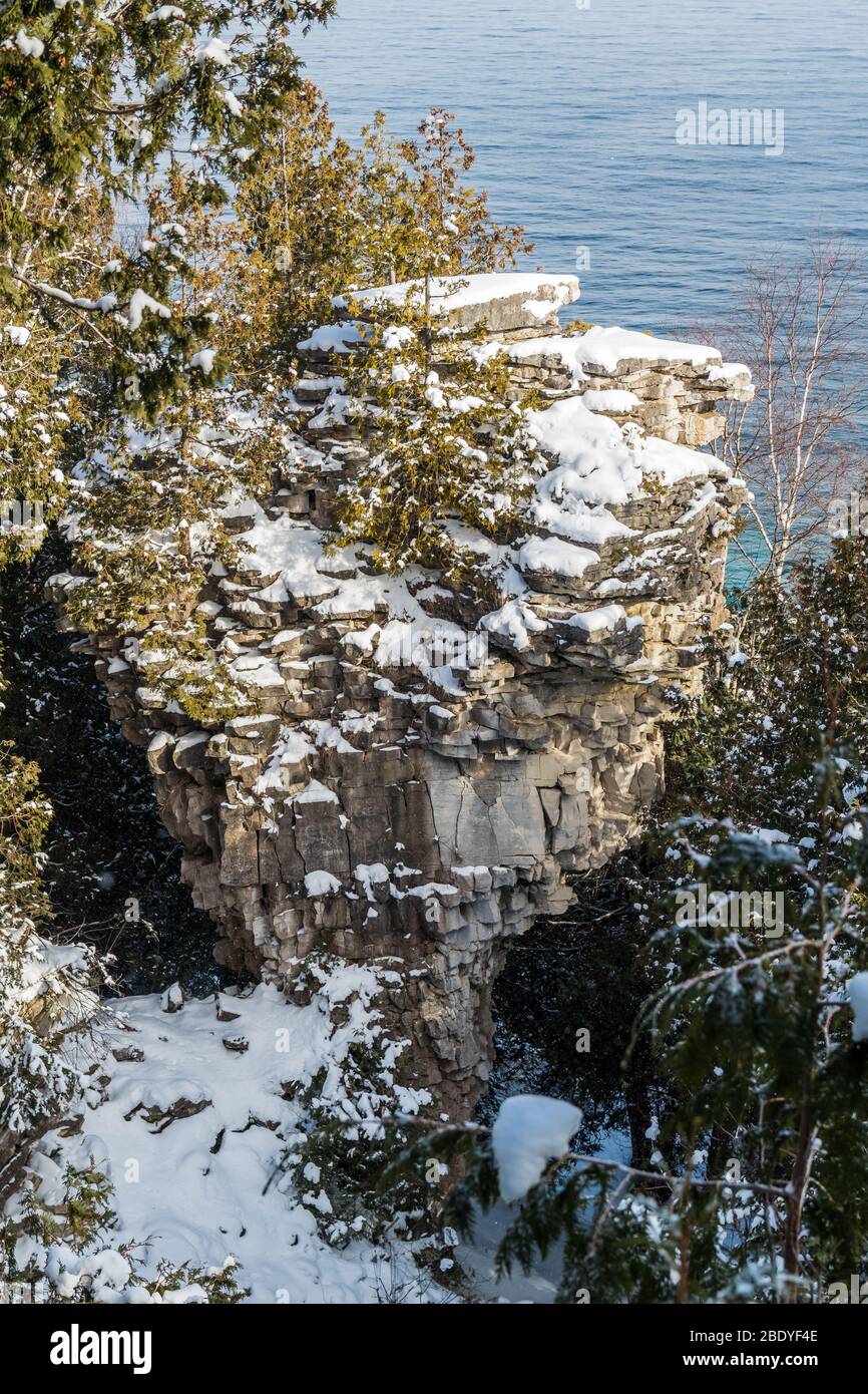 Bruce Peninsula National Park The Grotto & Indian Head Cove Fathon Five ...