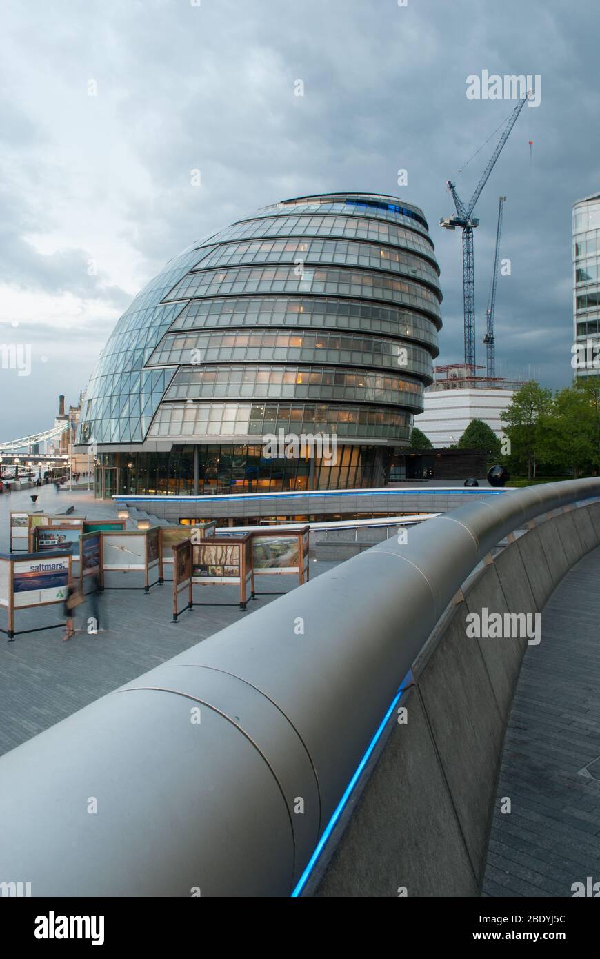Evening Night Lights Riverside More London Place, Riverside, London ...
