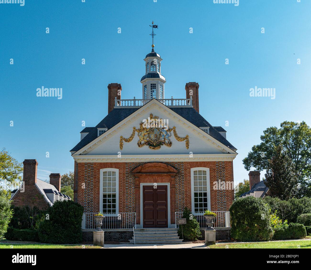 Williamsburg virginia architecture hi-res stock photography and images ...