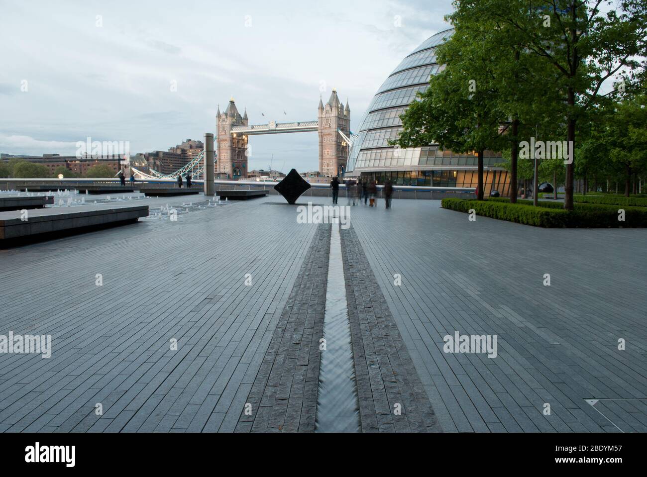 Dusk Night Twilight Tower Bridge Bascule Suspension Bridge, London, SE1 ...
