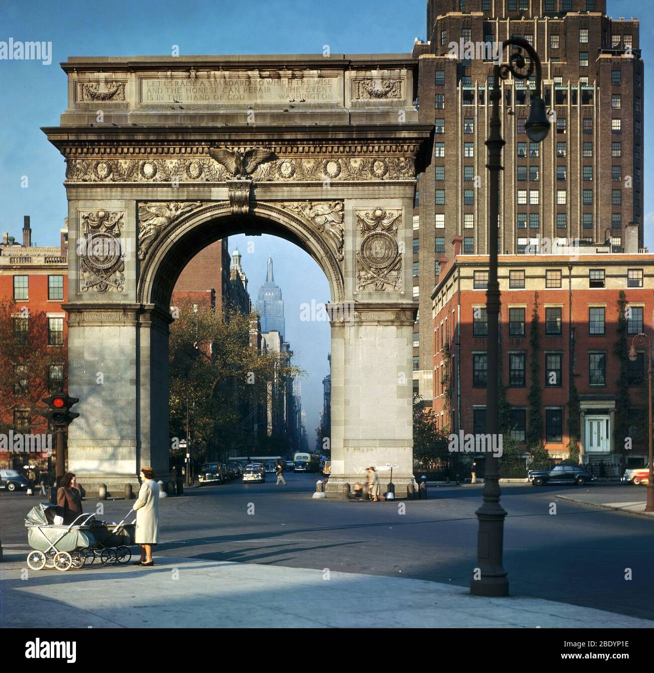 Washington Square Arch, 1940s Stock Photo - Alamy
