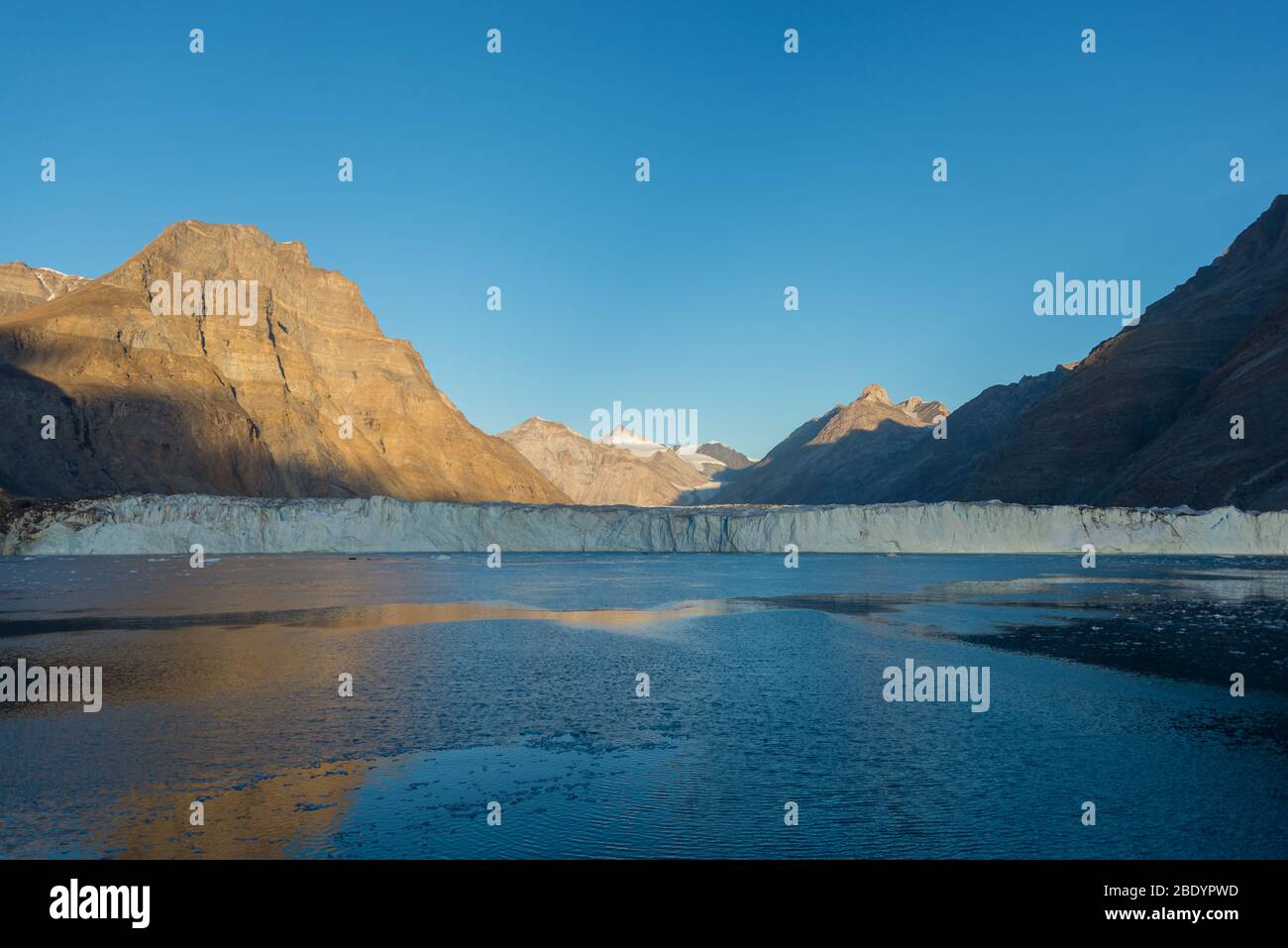 Greenland landscape with beautiful coloured rocks Stock Photo - Alamy