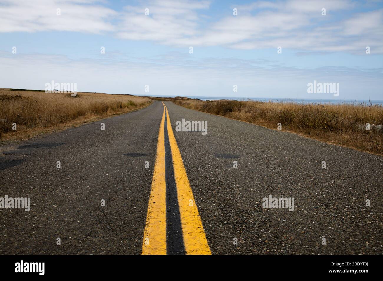 Overhead roadway hi-res stock photography and images - Alamy