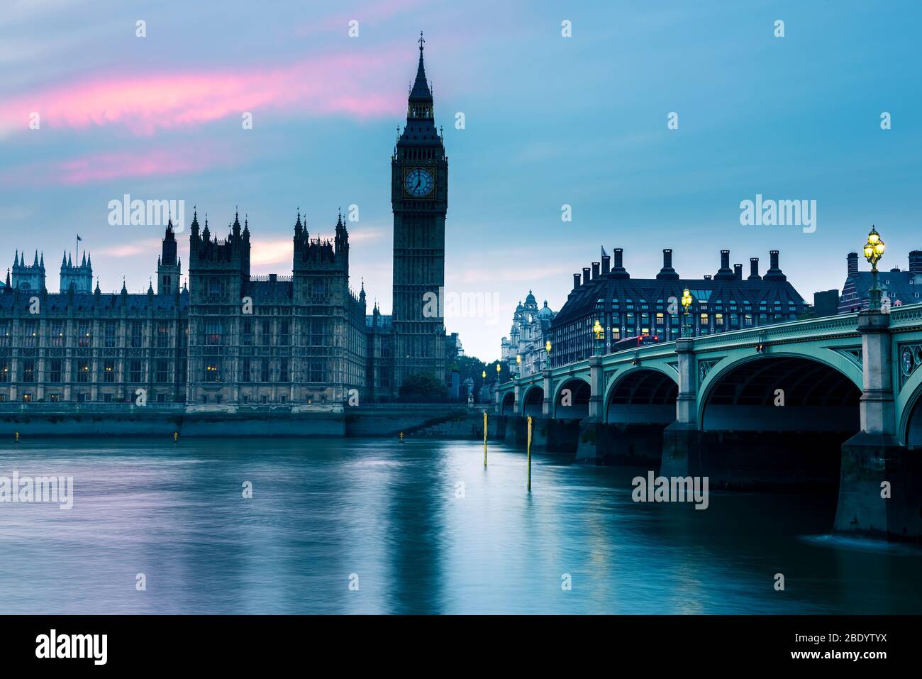 City Of London Skyline Night High Resolution Stock Photography and ...