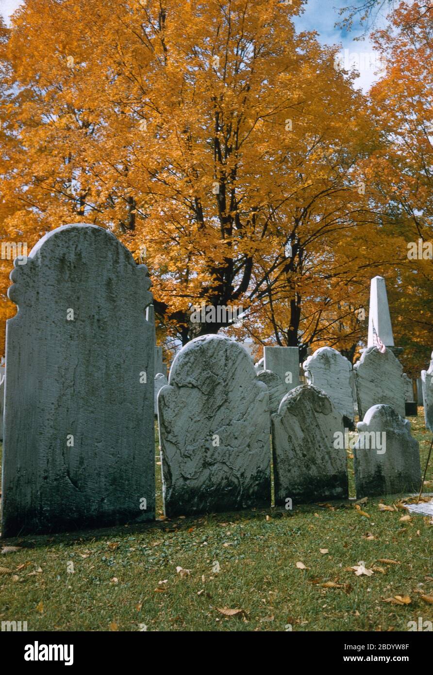 Grave stone gravestone hi-res stock photography and images - Alamy