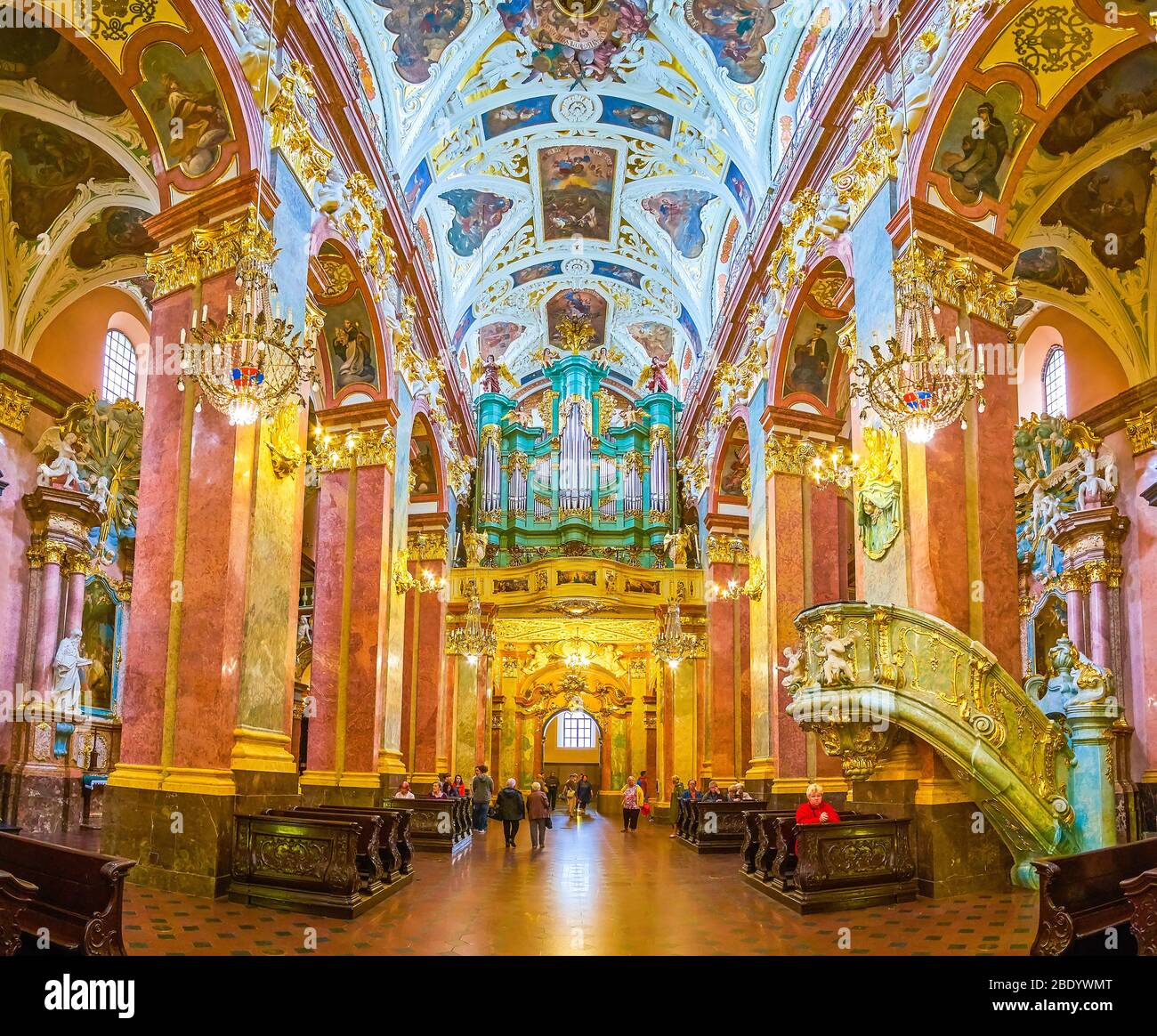 CZESTOCHOWA, POLAND - JUNE 12, 2018: Panoramic view on interior of ...