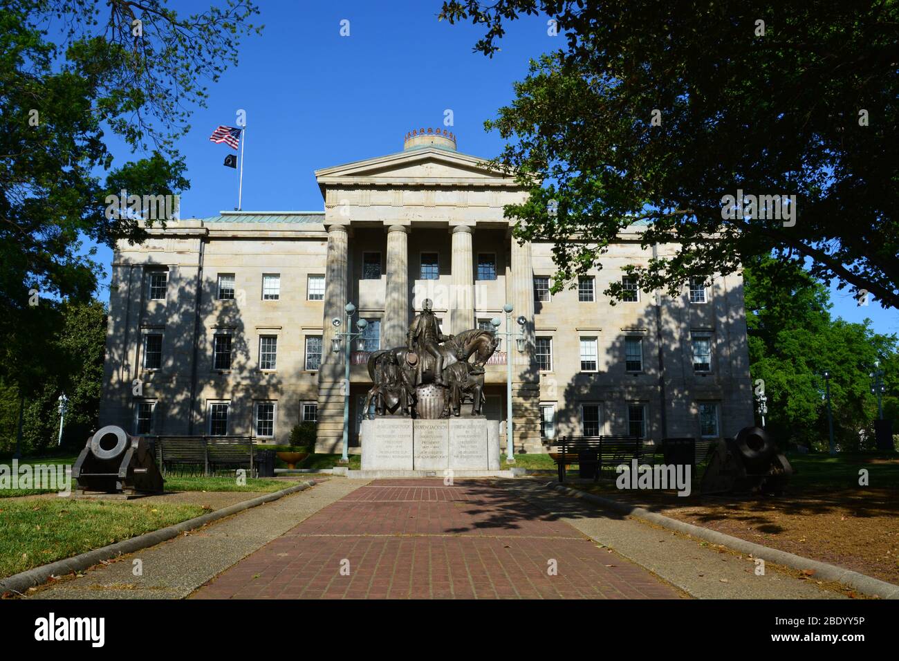 The Three Presidents monument in front of the former Capitol Building ...