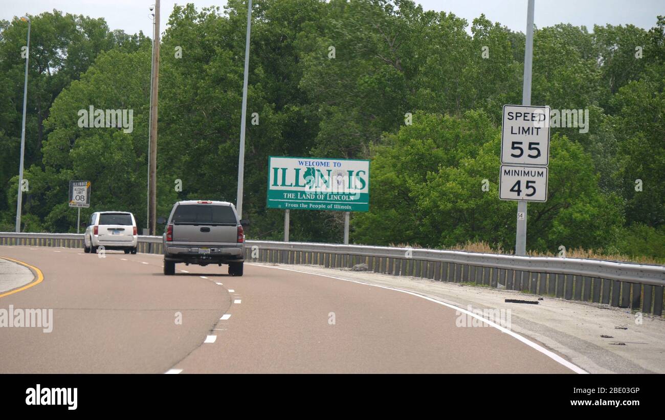 Welcome to Illinois traffic sign on freeway - CHICAGO, UNITED STATES ...