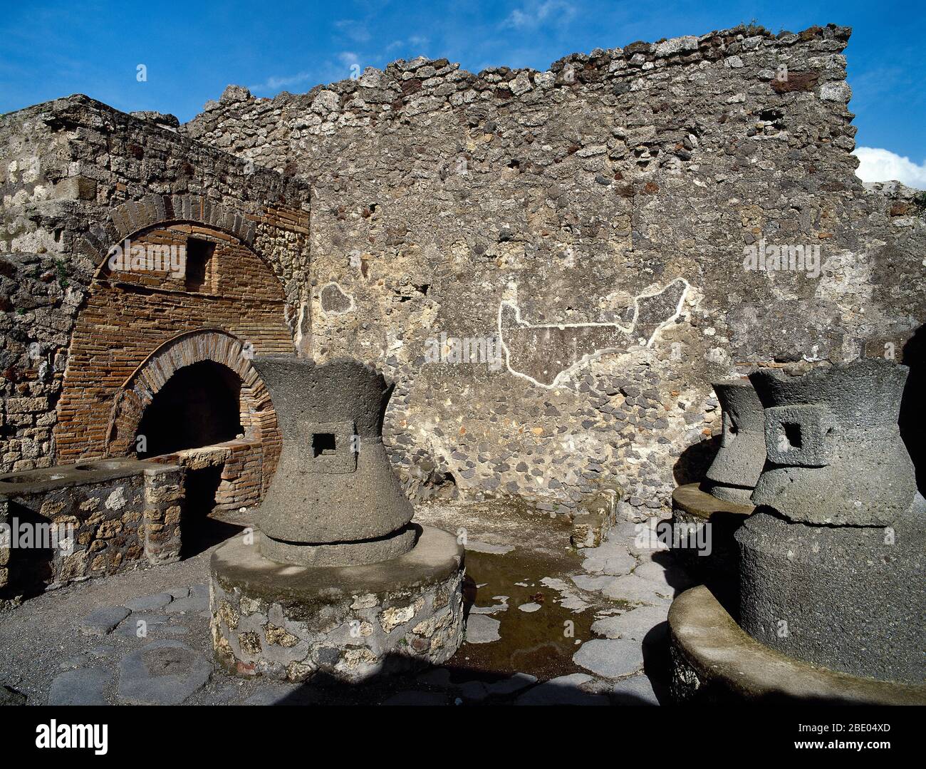 Ancient roman food flour hi-res stock photography and images - Alamy