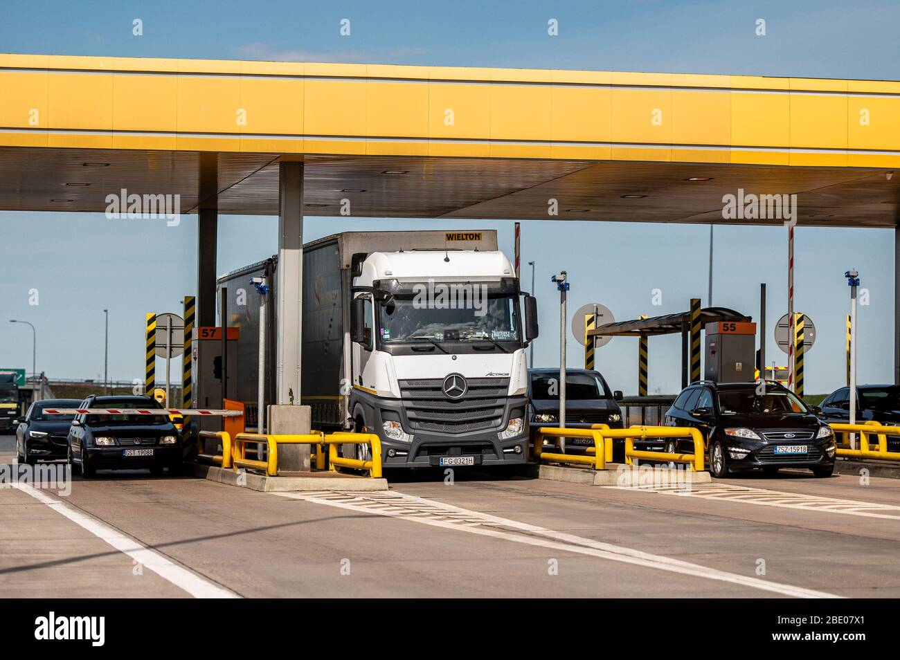 Amber gates hi-res stock photography and images - Alamy