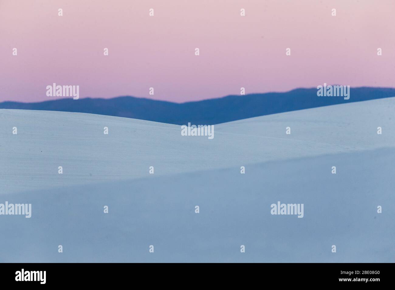Sandy desert hi-res stock photography and images - Alamy