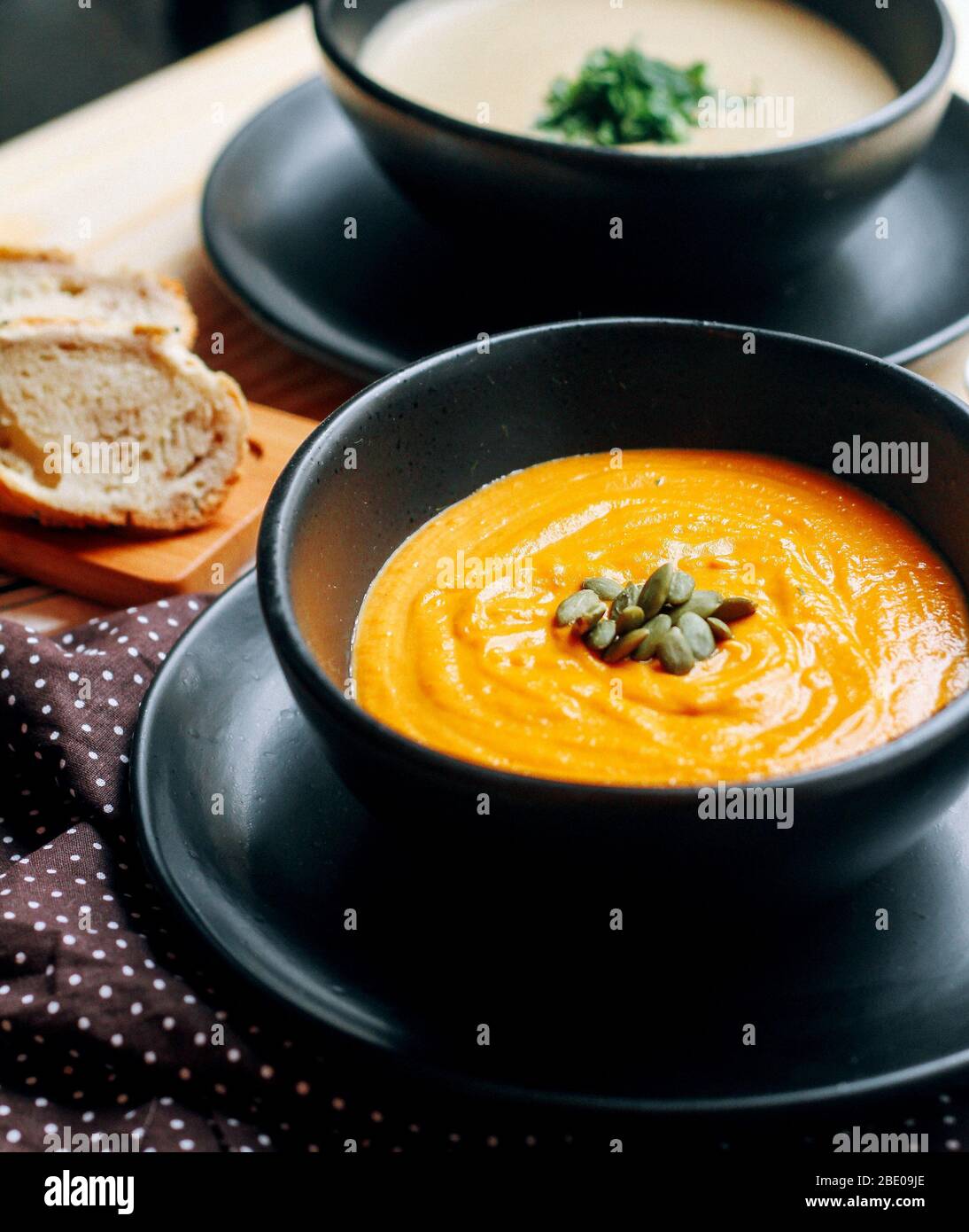 Bangers and mash with beans hi-res stock photography and images - Alamy