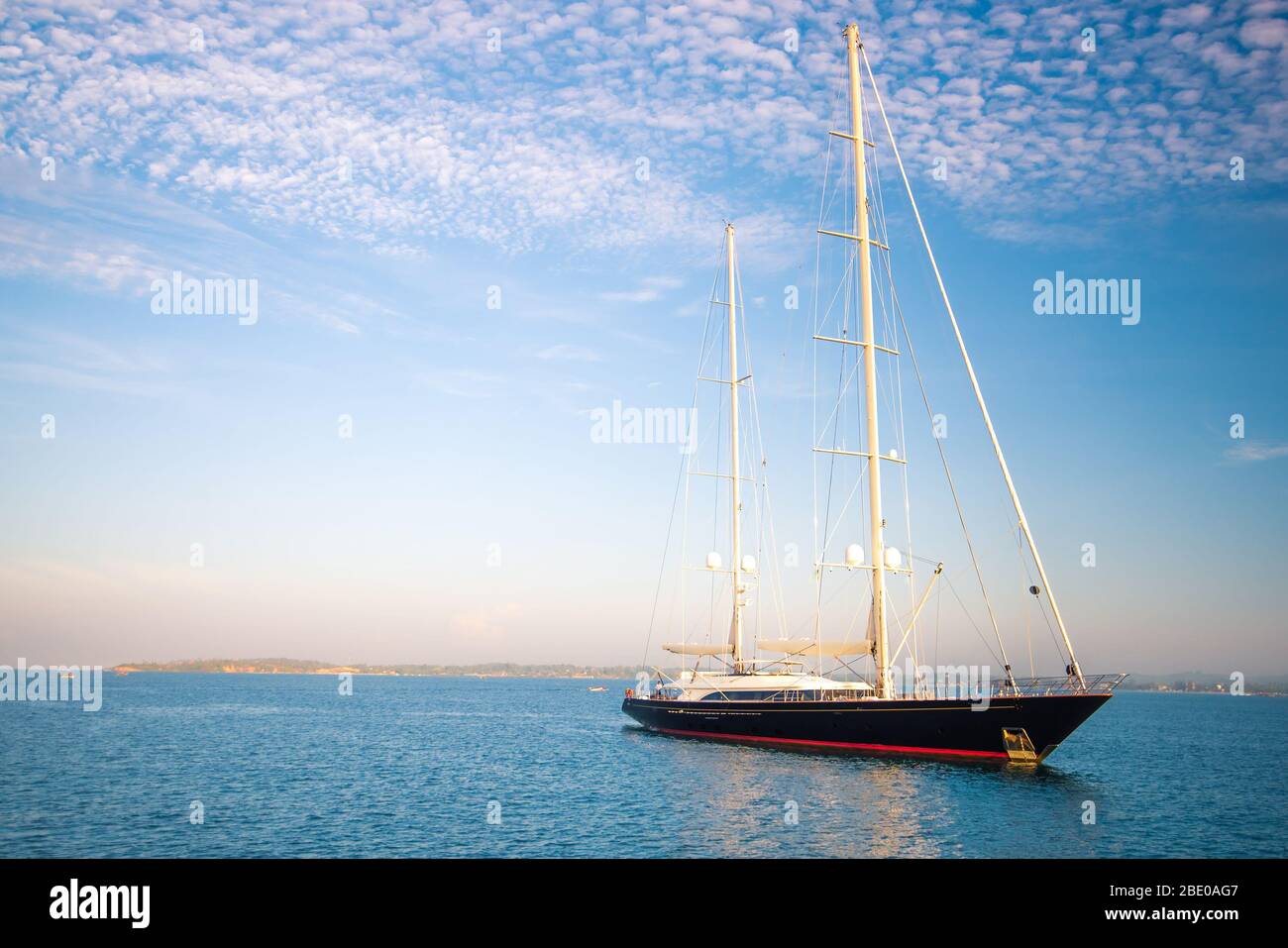 Luxury sail hi-res stock photography and images - Alamy