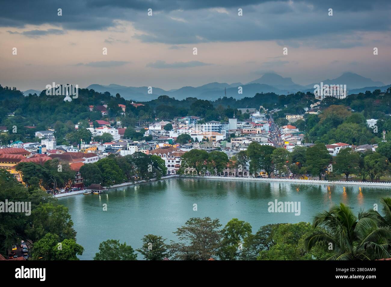 Sri lankan night sky hi-res stock photography and images - Alamy