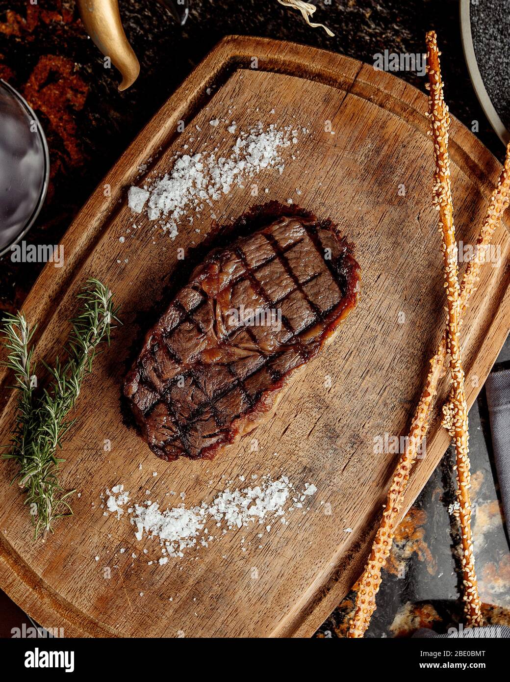Desk lamb hi-res stock photography and images - Alamy