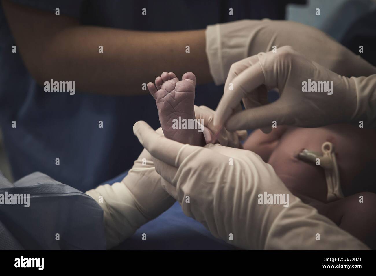 Hospital birth hi-res stock photography and images - Alamy
