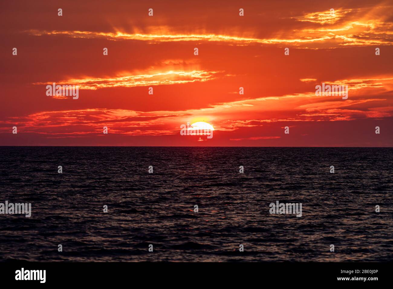 Sky some clouds sun ocean hi-res stock photography and images - Alamy