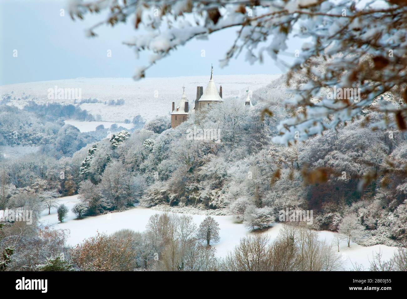 Castell coch christmas hi-res stock photography and images - Alamy