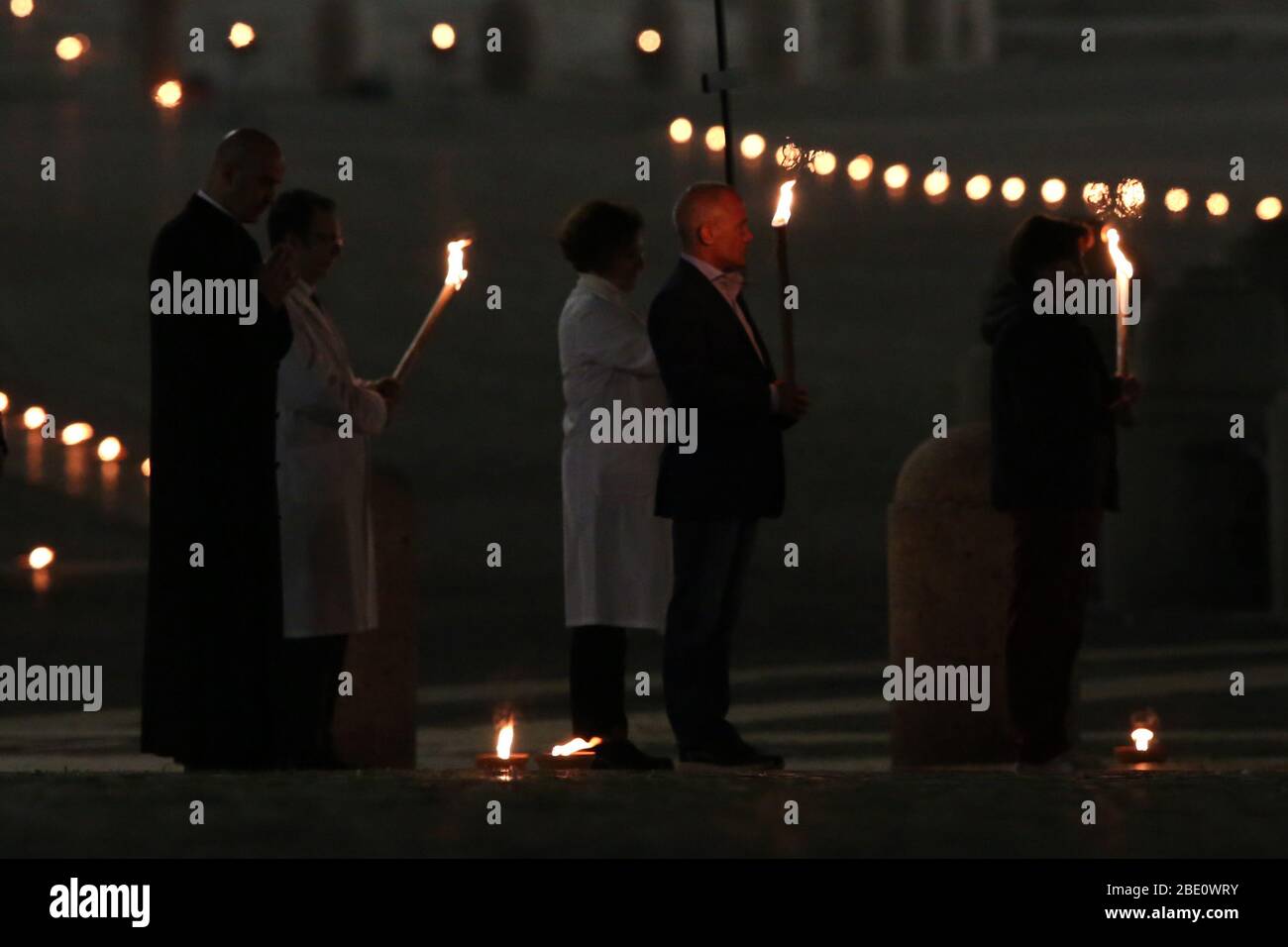 Italy. 10th Apr, 2020. Vatican city, Vatican. A view of Saint Peter's ...