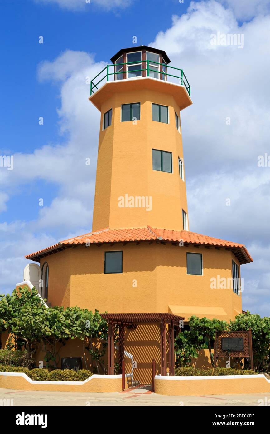 Caribbean village architecture hi-res stock photography and images - Alamy