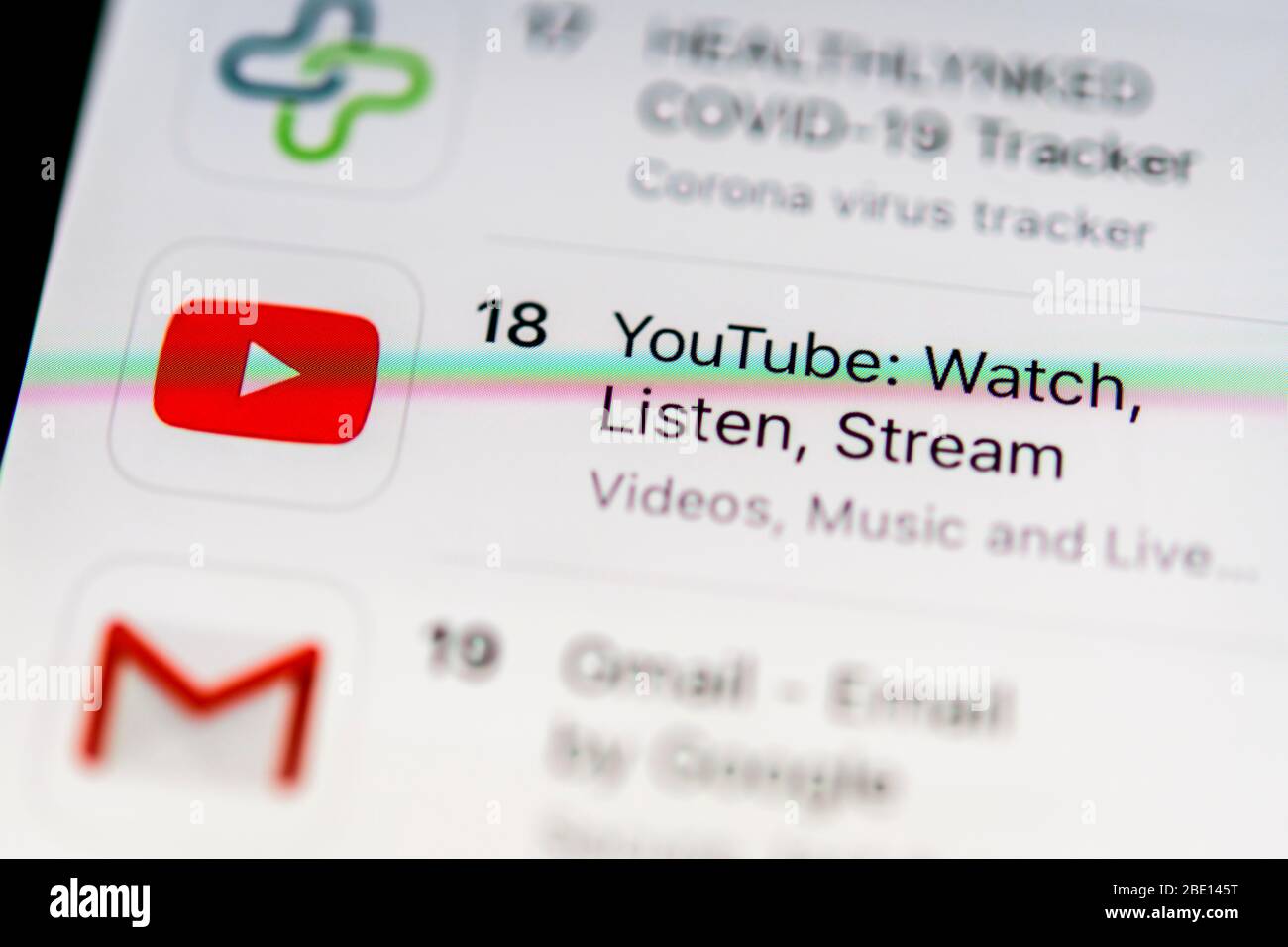 Youtube App in the Apple App Store, video streaming service, app icon ...