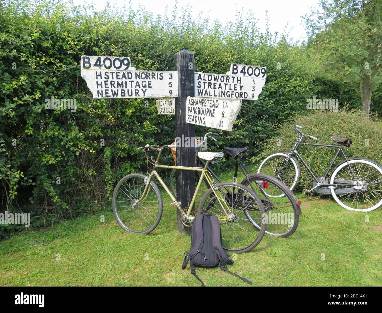 17th Century Signpost High Resolution Stock Photography and Images - Alamy