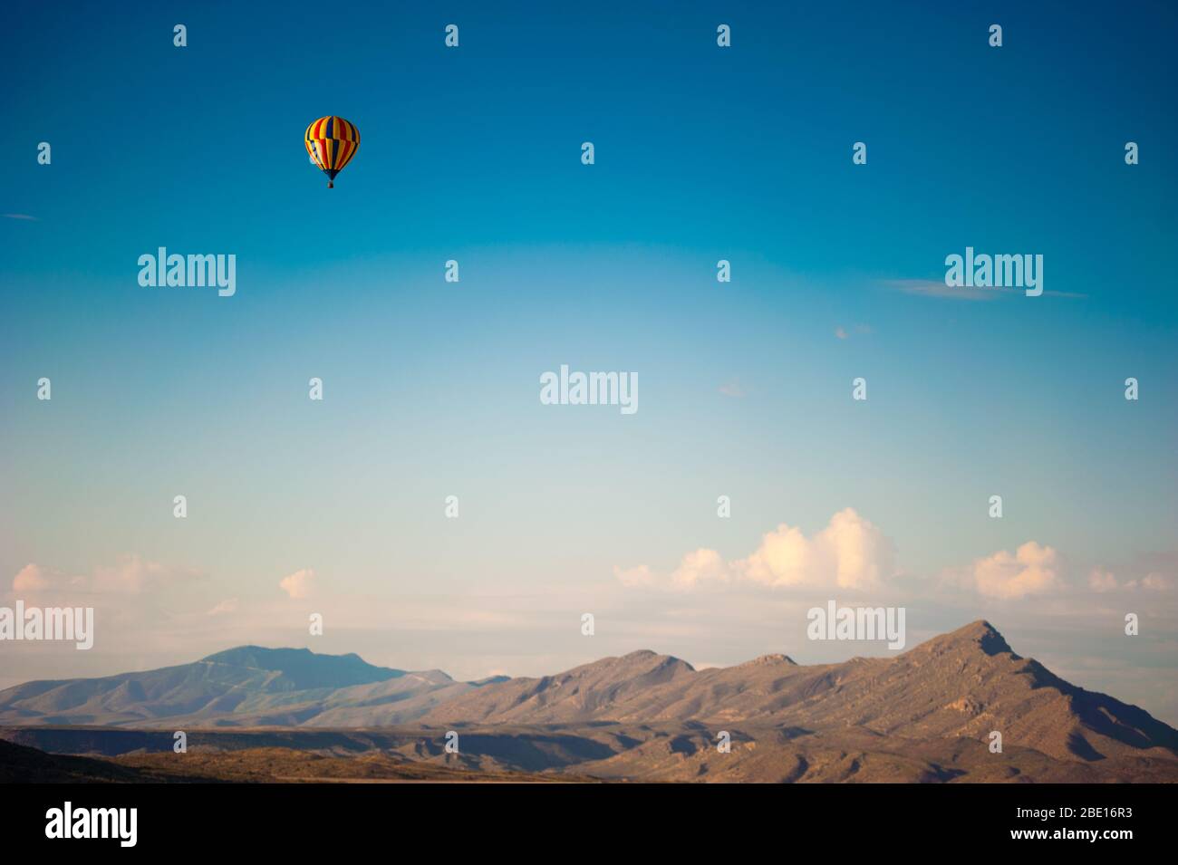 Hot air balloons over water hi-res stock photography and images - Alamy