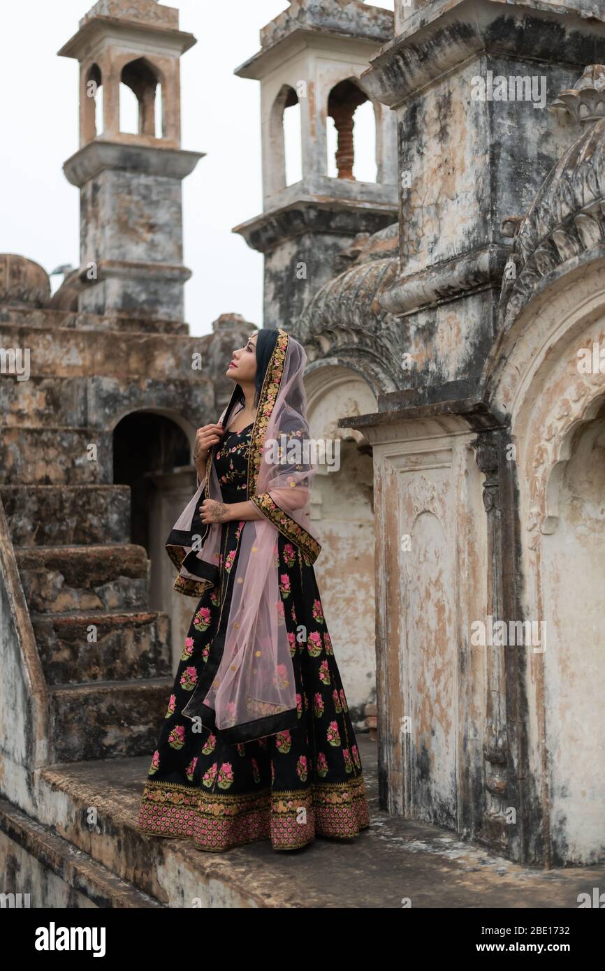 Traditional Indian Sari History