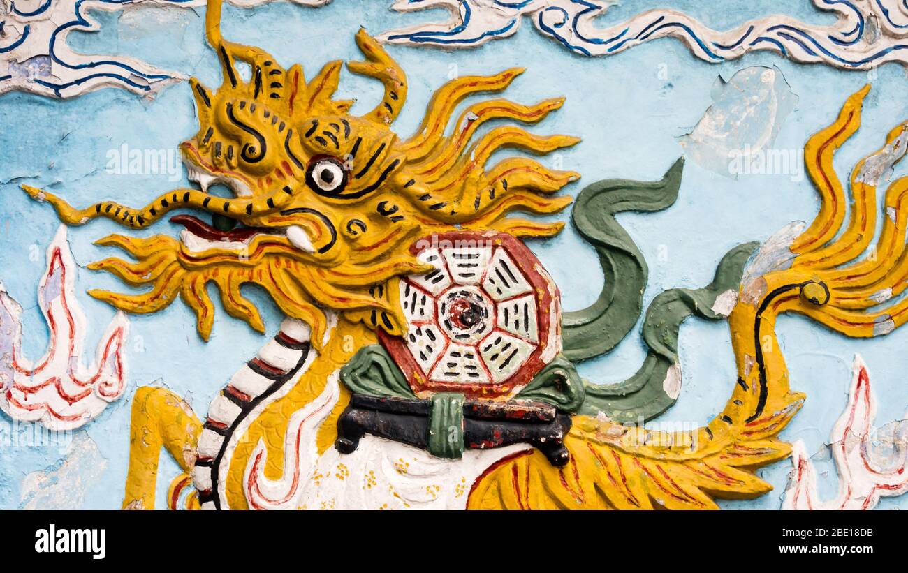 Qilin (Chinese mythical creature) at the entrance to the Temple of the ...