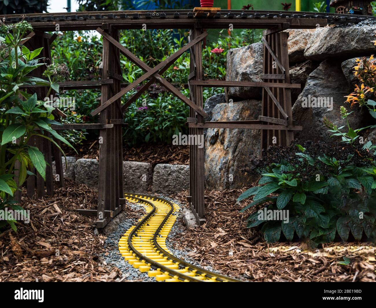 model railroad train track and bridge Stock Photo - Alamy