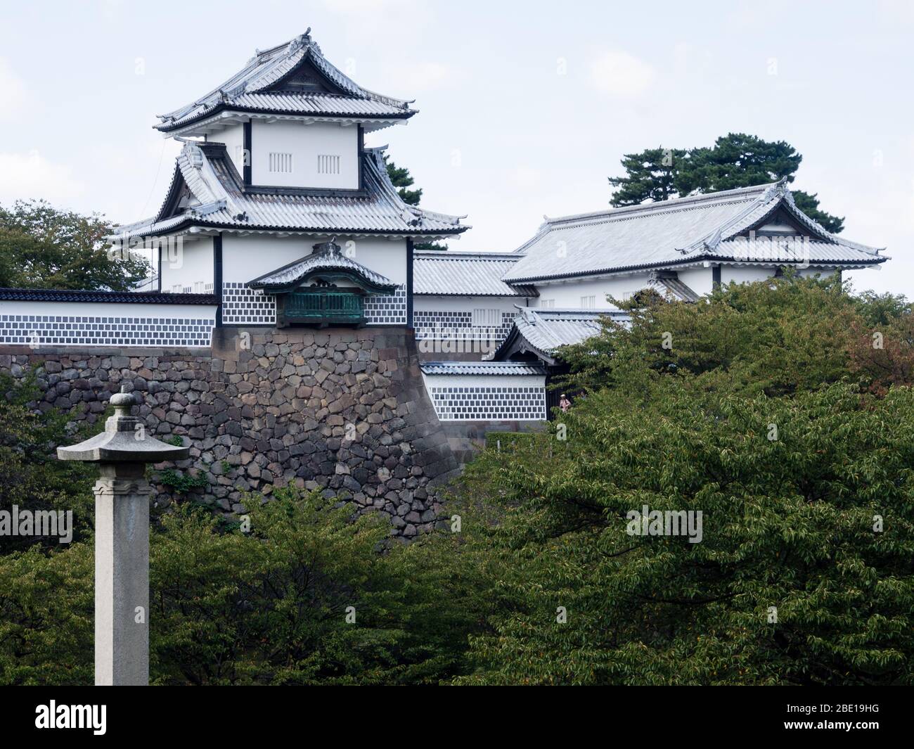 Japanese samurai castle in Kanazawa Stock Photo - Alamy