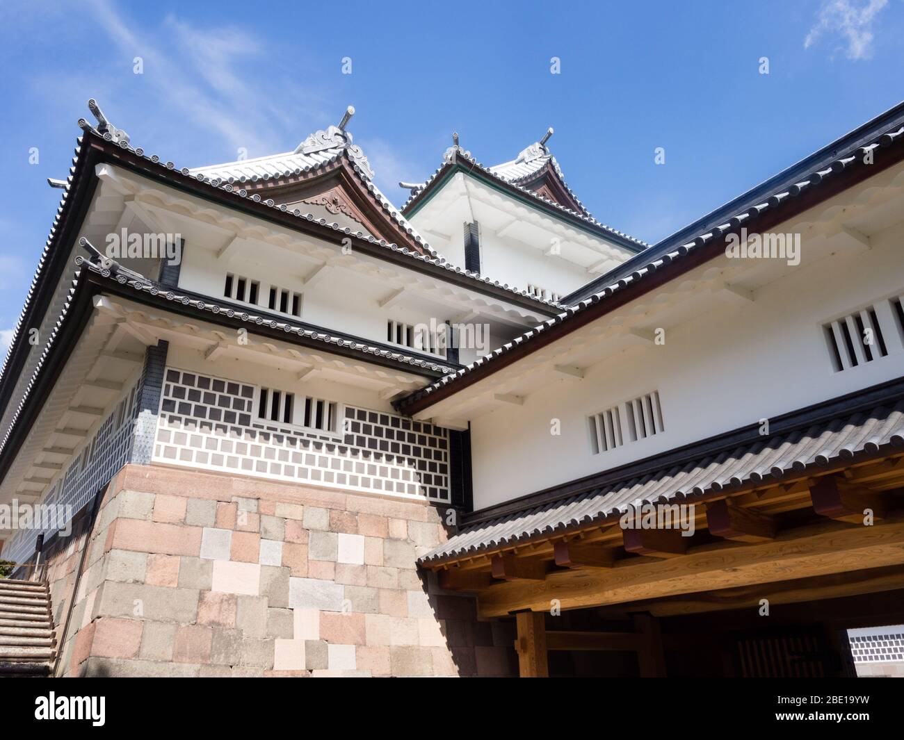 Traditional Japanese samurai castle in Kanazawa Stock Photo - Alamy