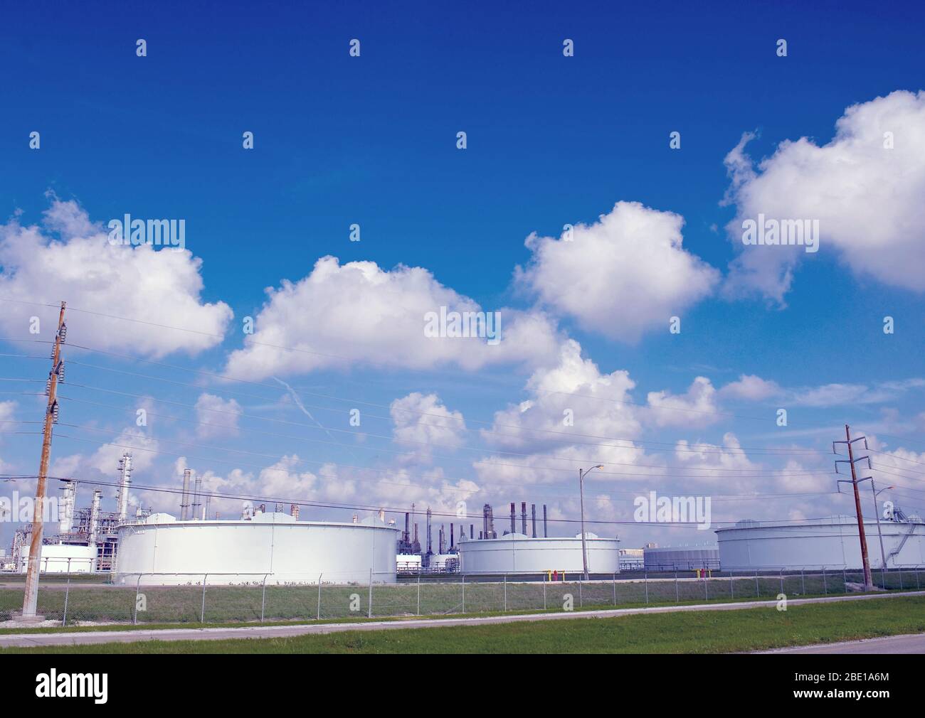 Gasoline Storage Tanks High Resolution Stock Photography and Images - Alamy