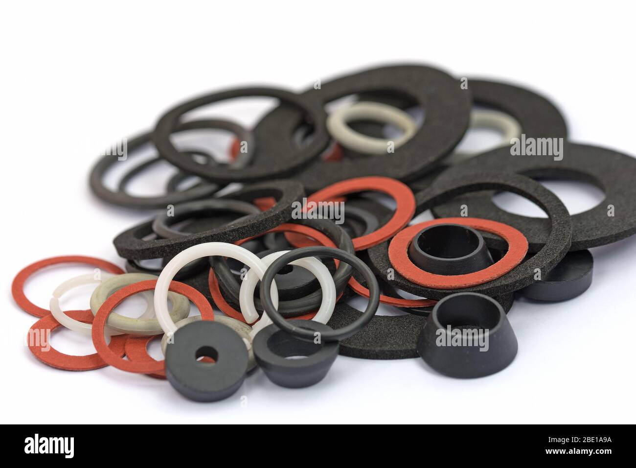 Various seal rings in front of white background Stock Photo - Alamy