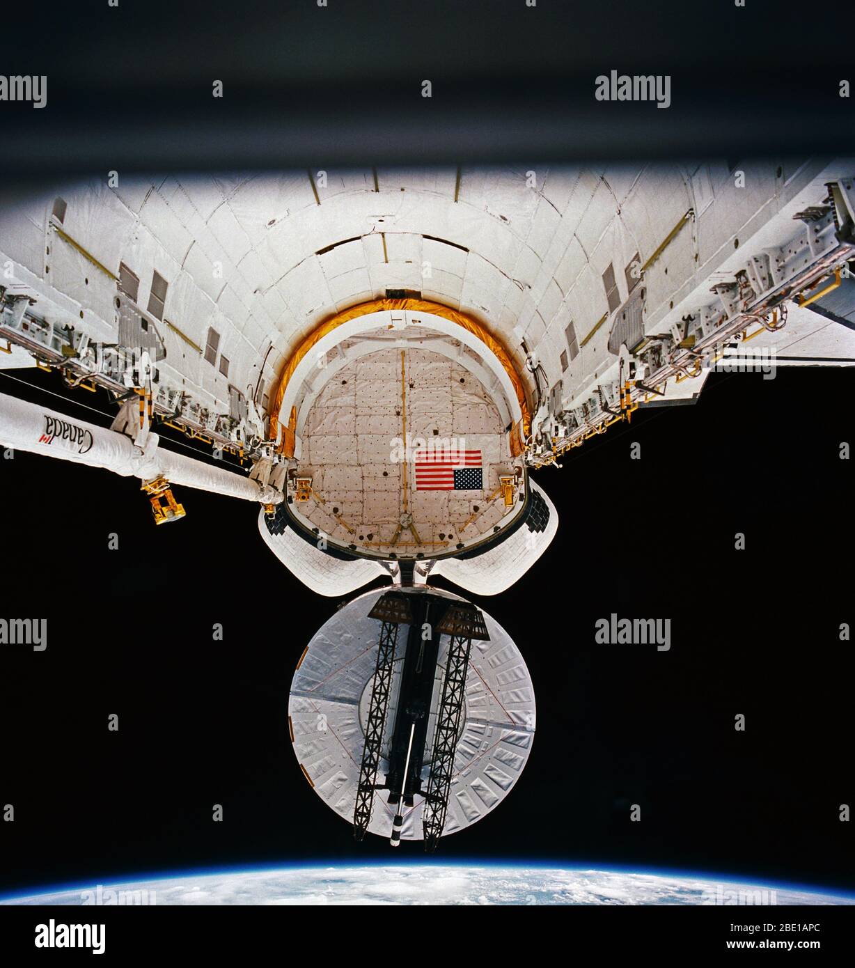 Syncom hi-res stock photography and images - Alamy