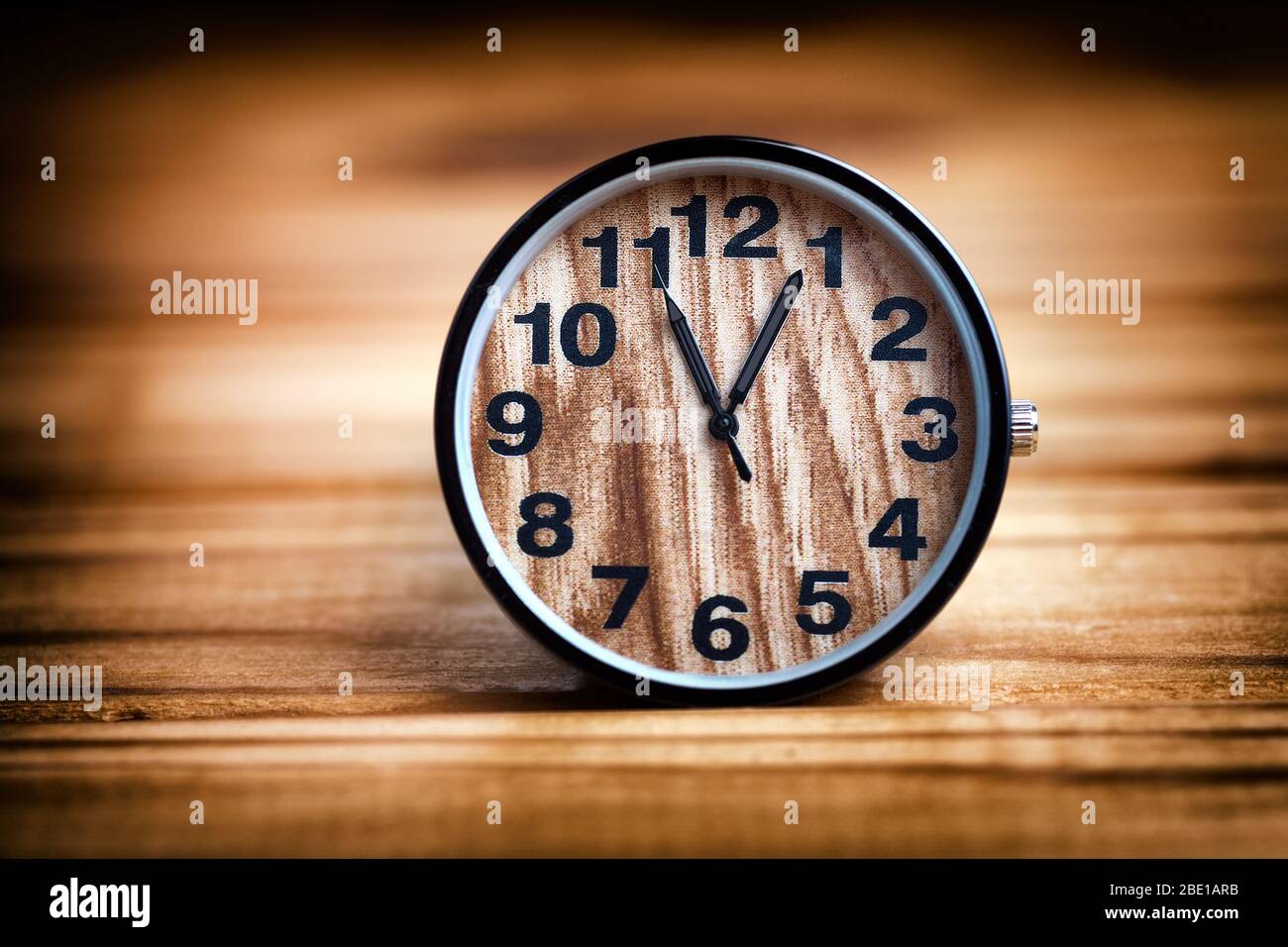 Watch face hi-res stock photography and images - Alamy