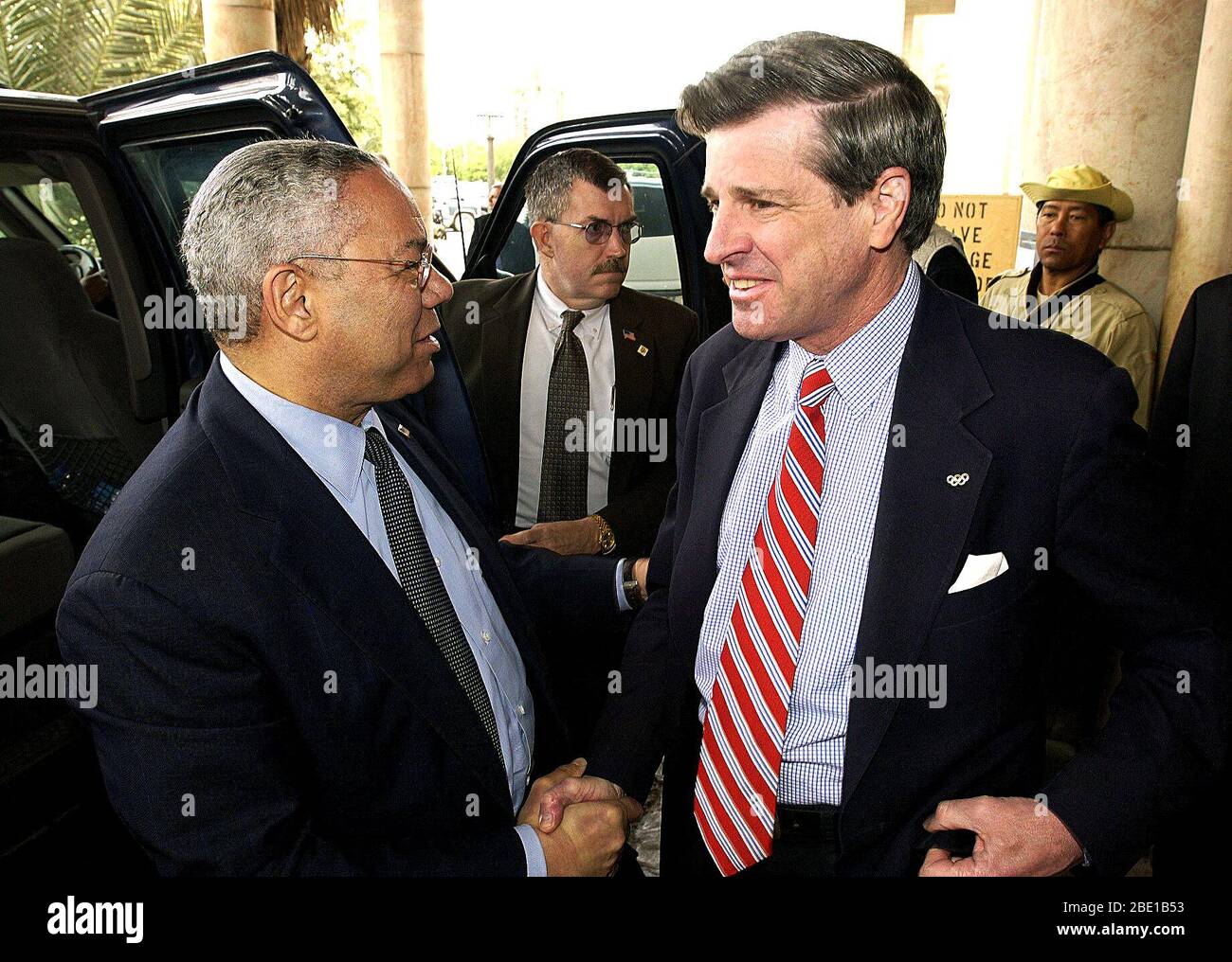Paul bremer iraq hi-res stock photography and images - Alamy