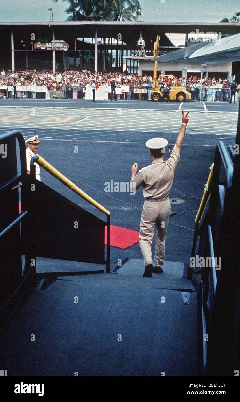Vietnam war peace sign hi-res stock photography and images - Alamy