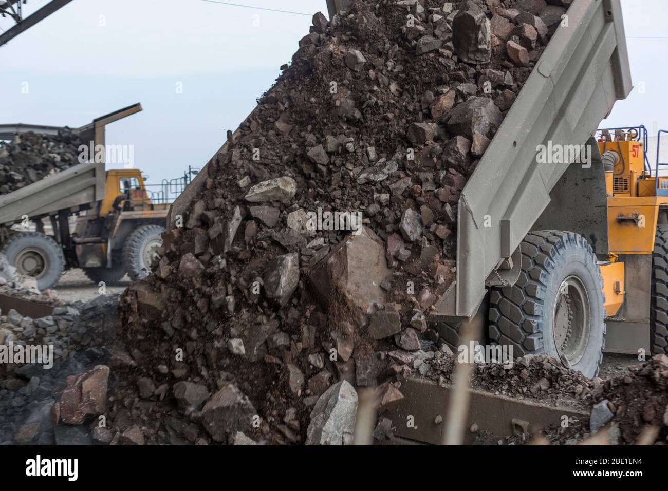 Unload stone hi-res stock photography and images - Alamy
